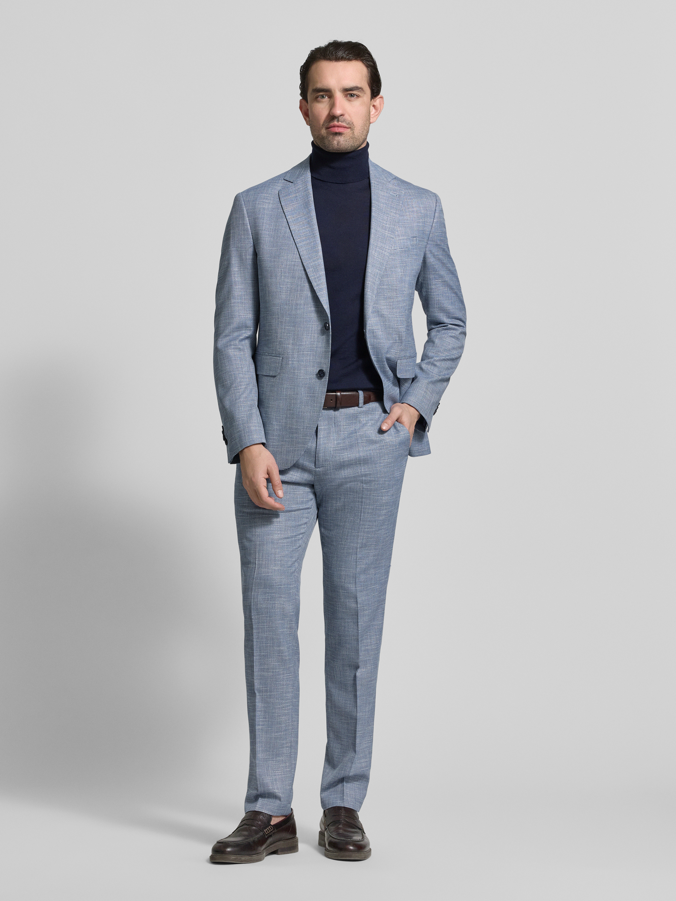 Kup online CINQUE Garnitur o kroju regular fit z mieszanki wiskozy ...