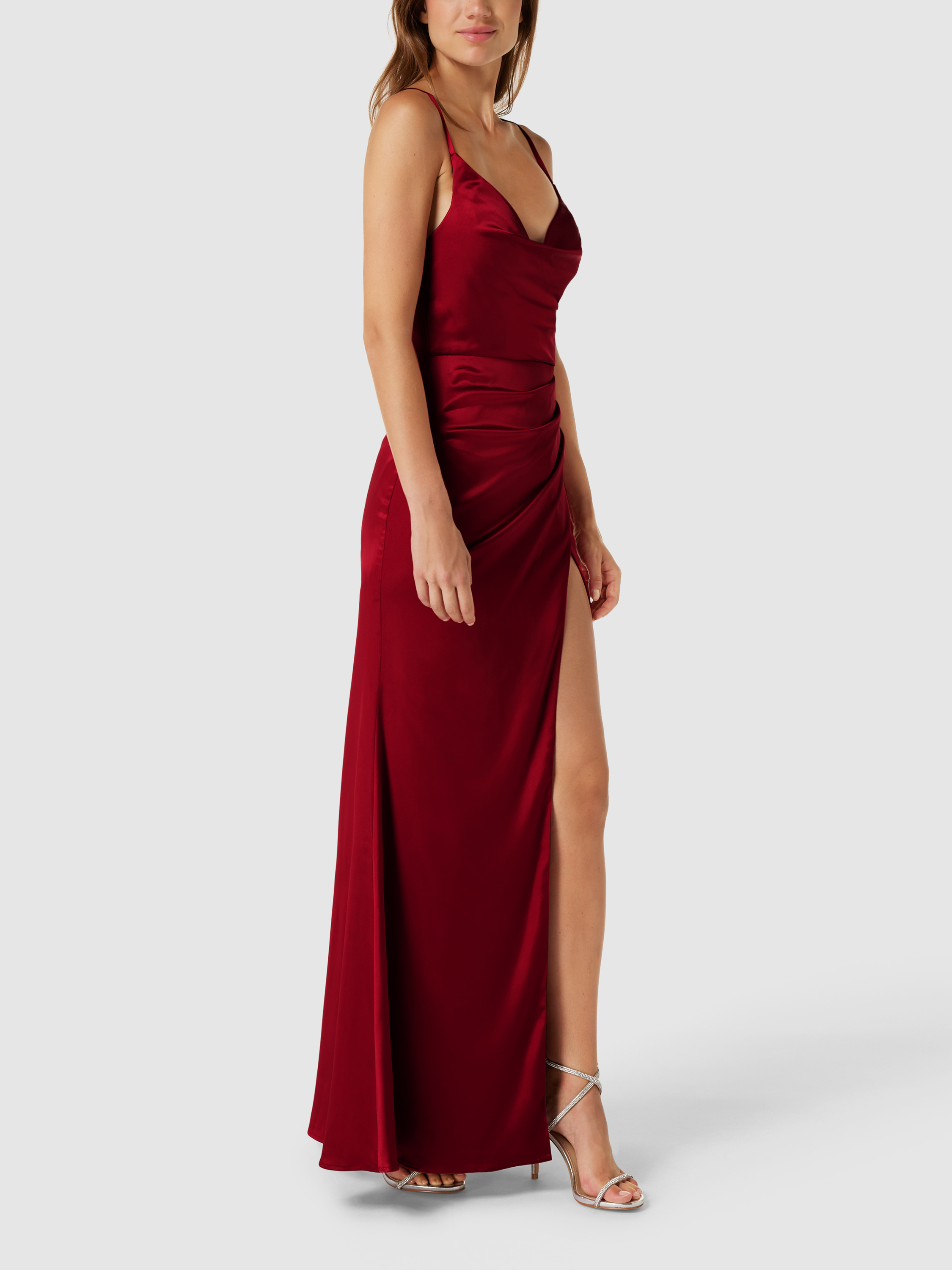 Luxuar Avondjurk met cascadehals in bordeaux online kopen | P&C