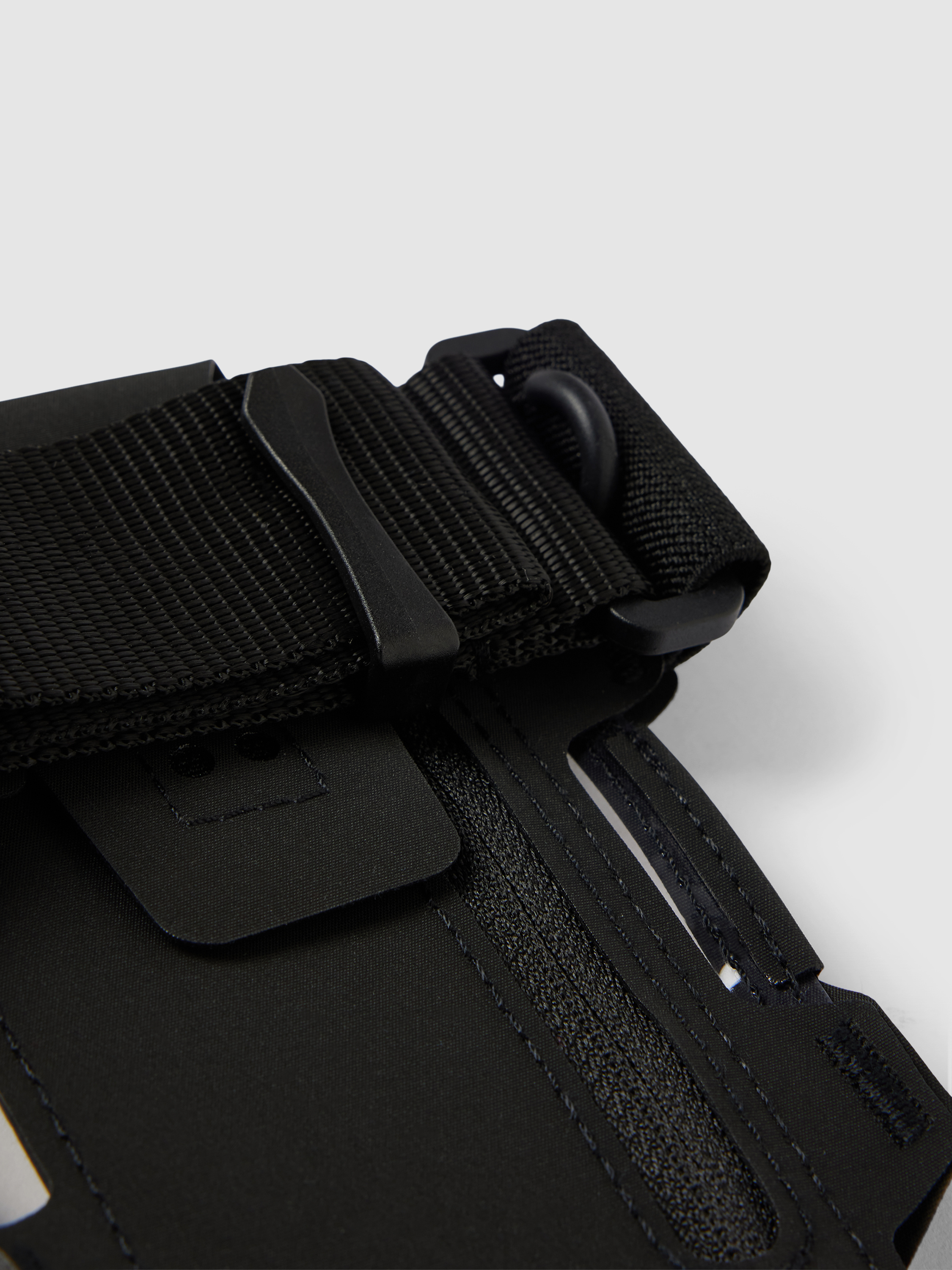 adidas Sportswear Handytasche mit Label-Detail (black) online kaufen