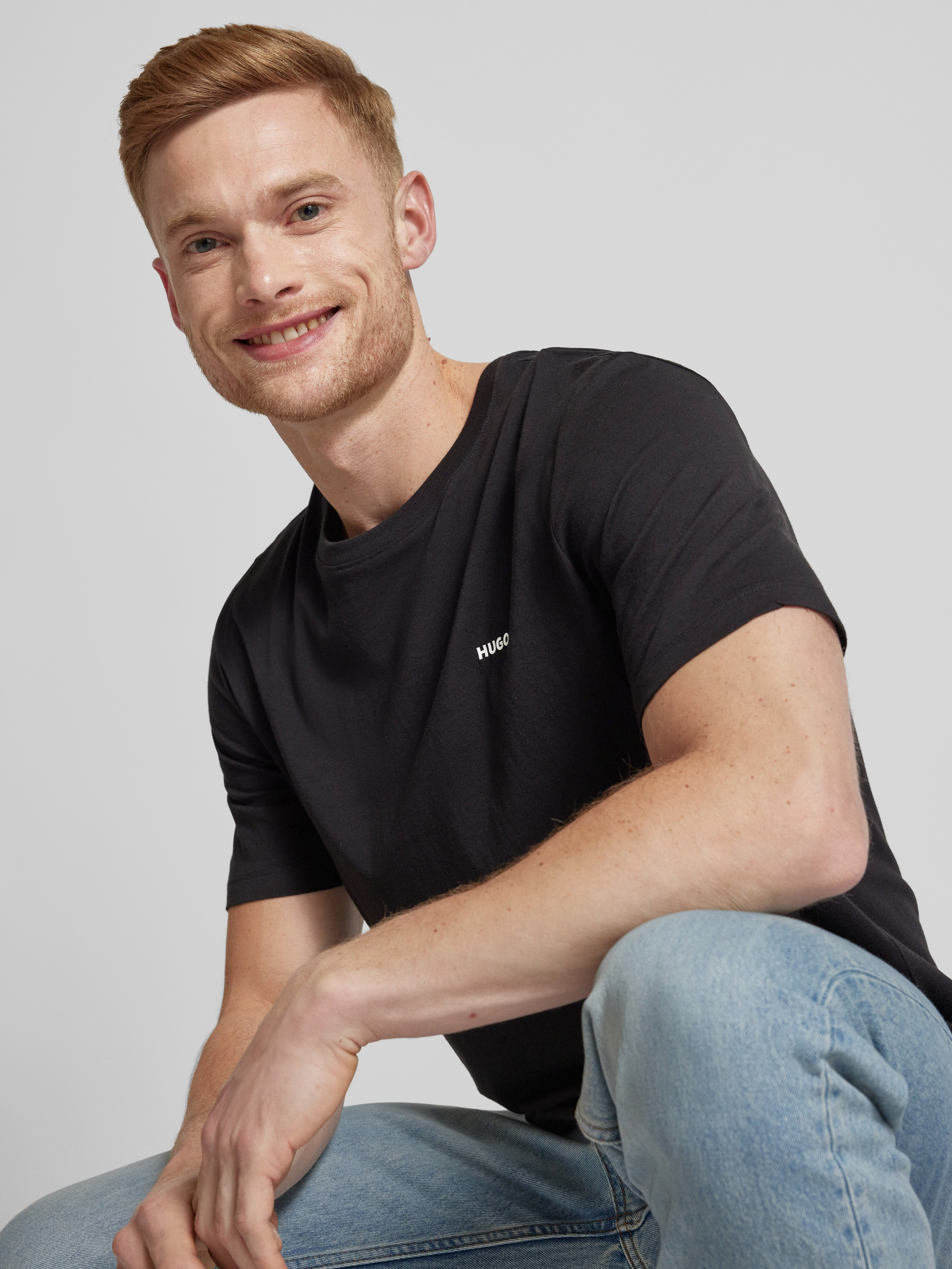 HUGO T-Shirt mit Label-Print Modell 'Dero' (black) online kaufen