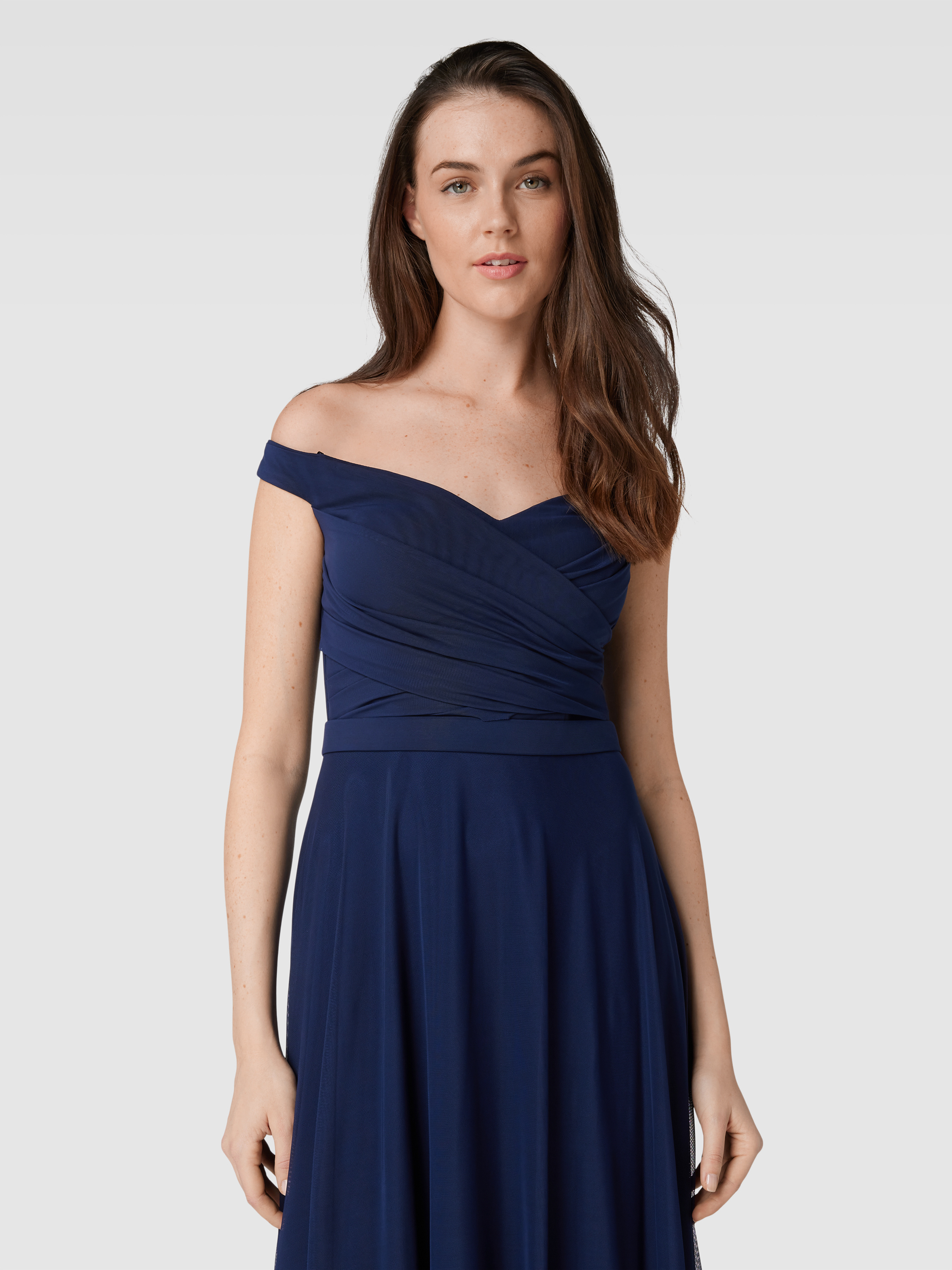 TROYDEN COLLECTION Abendkleid mit Off-Shoulder-Look (marine) online kaufen