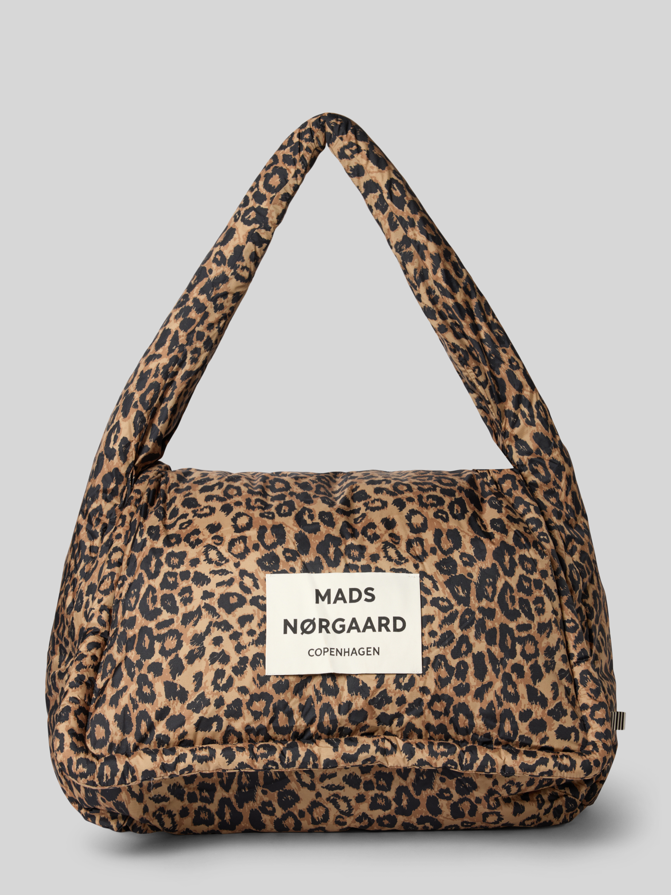 Mads Nrgaard Pillow Bag