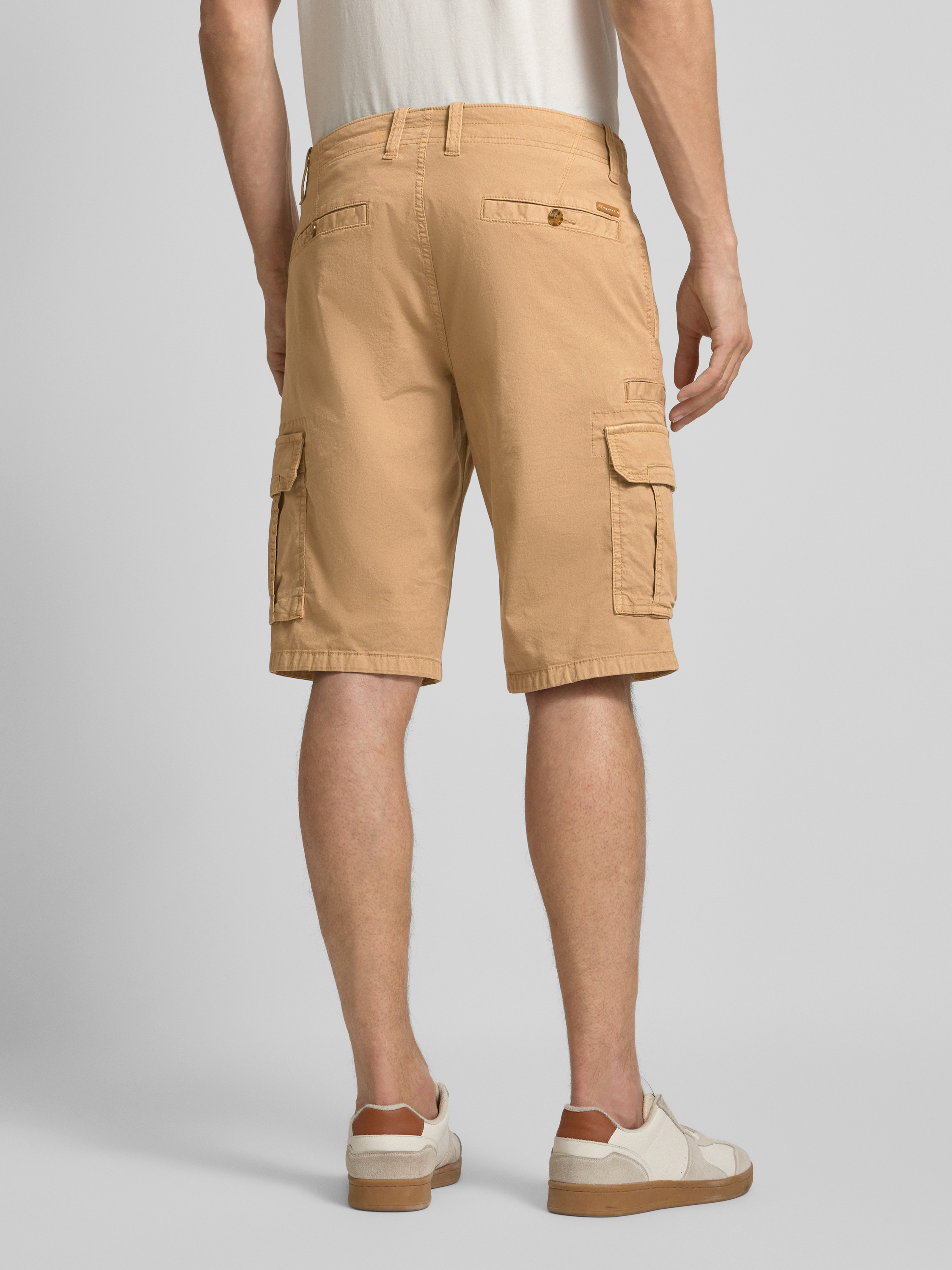 bugatti Regular fit cargobermuda met steekzakken in cognac online kopen ...