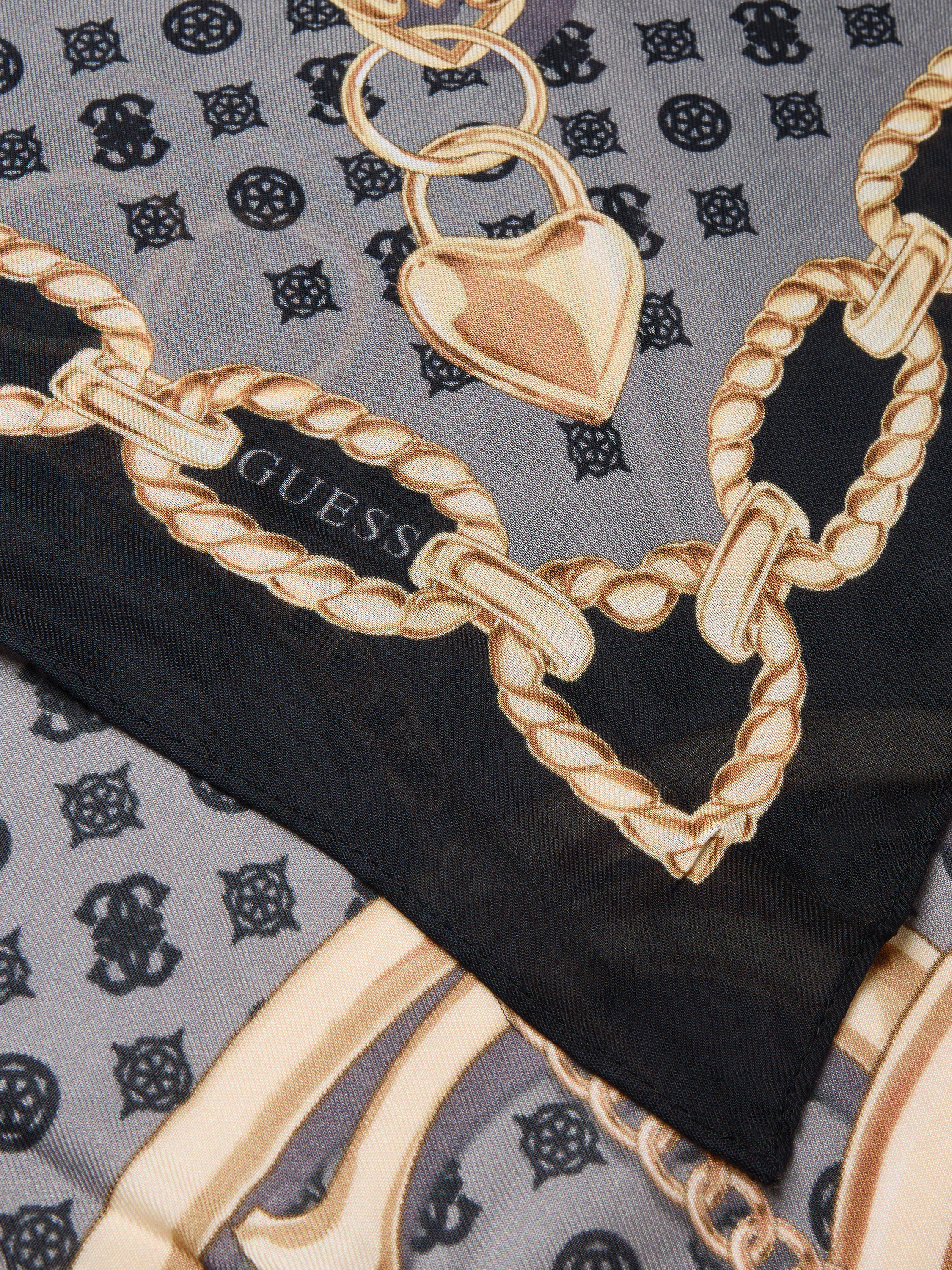 Guess Tuch aus reinem Modal mit Logo-Print (black) online kaufen