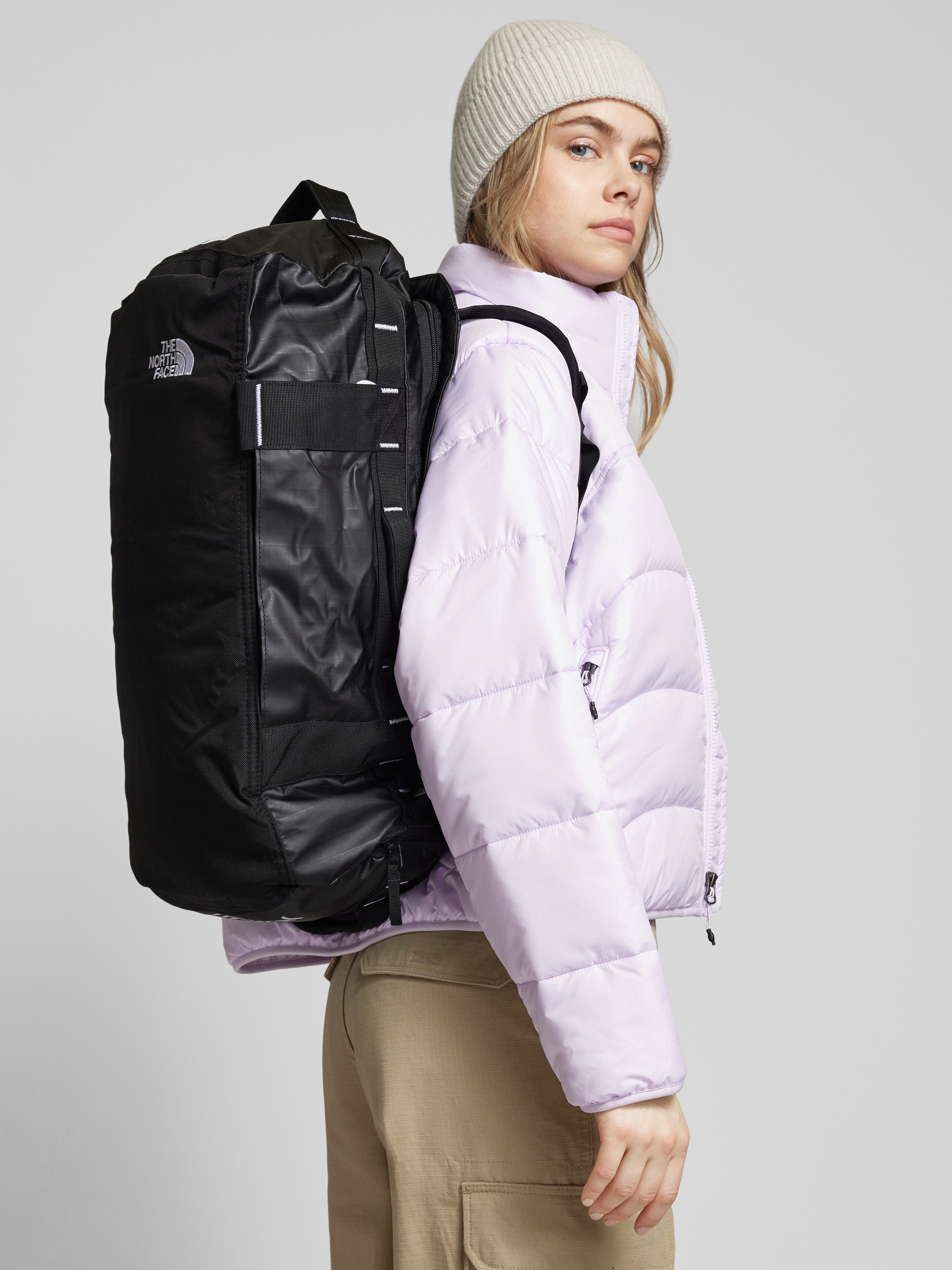 The North Face Rucksack mit Label-Detail Modell 'BASE CAMP VOYAGER' (black) online kaufen