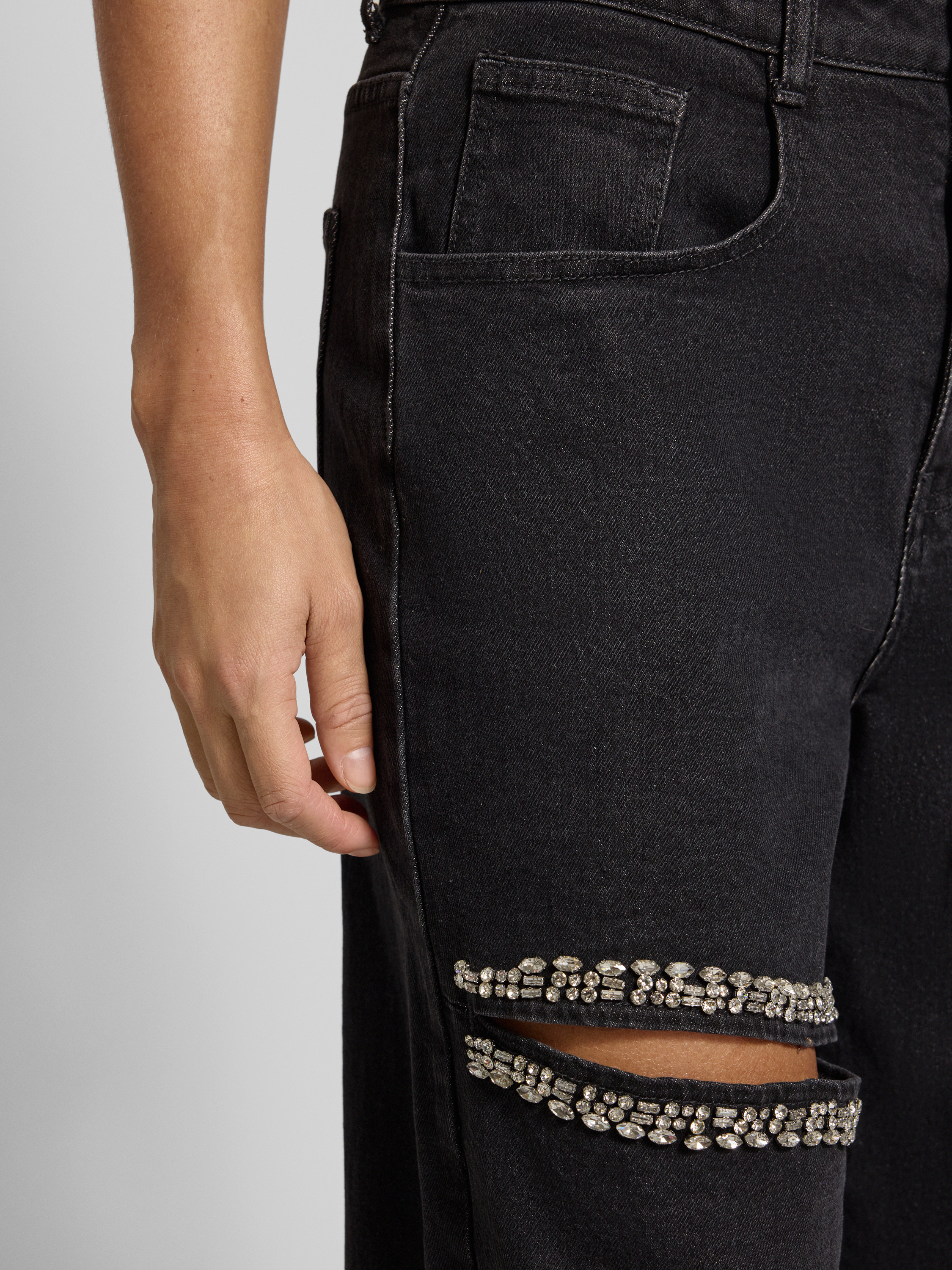Karo Kauer Jeans met cut-outs en siersteentjes in black online kopen | P&C