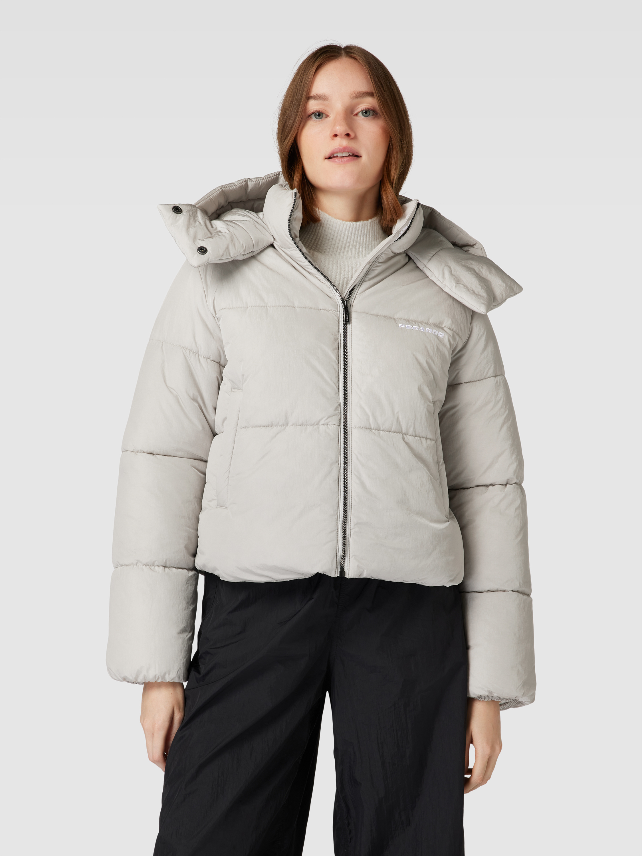 Pegador Steppjacke mit Kapuze Modell 'VANATI' (beige) online kaufen