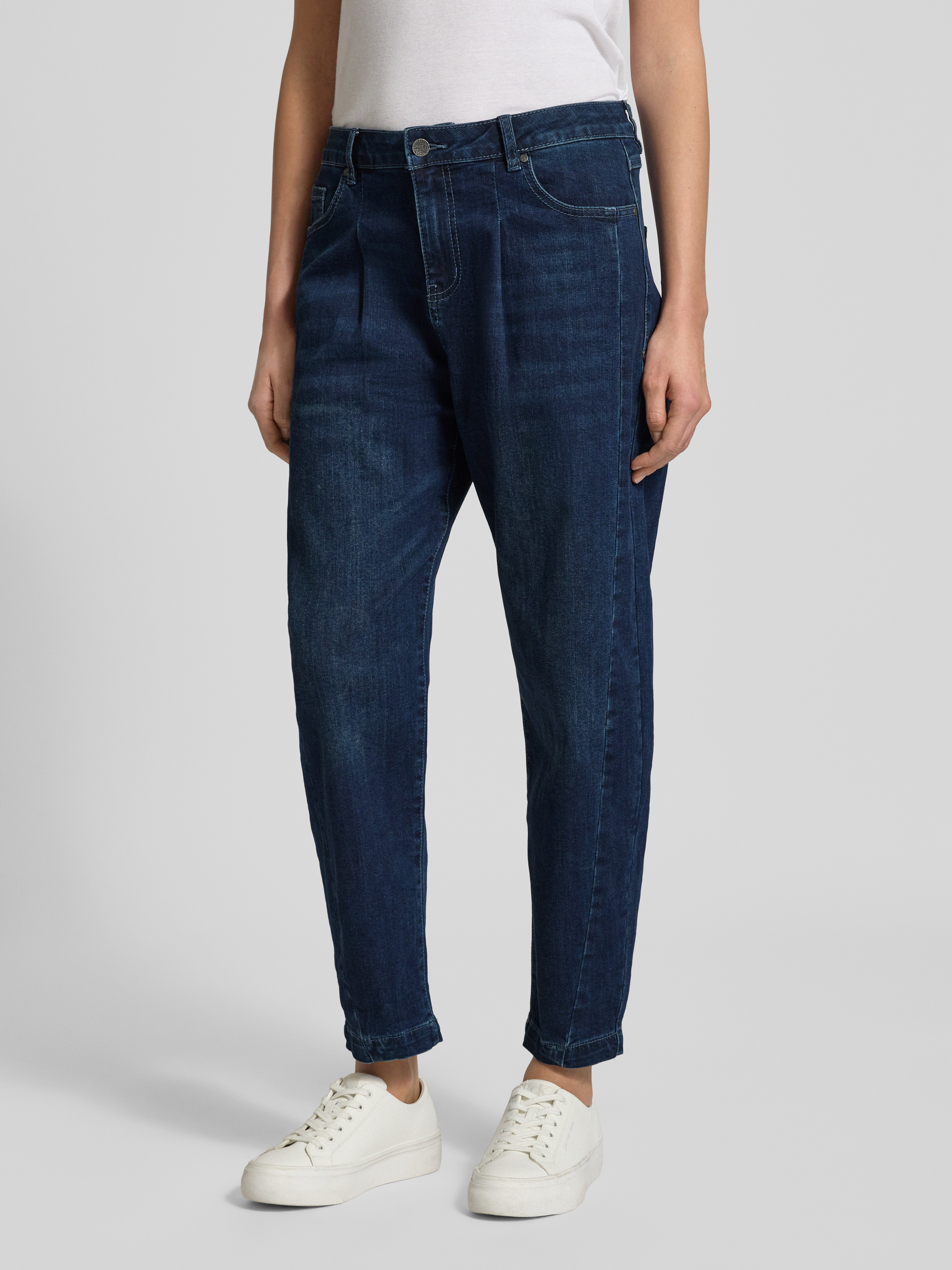 Buena Vista Straight fit jeans met viscose, model 'Ballon' in ...