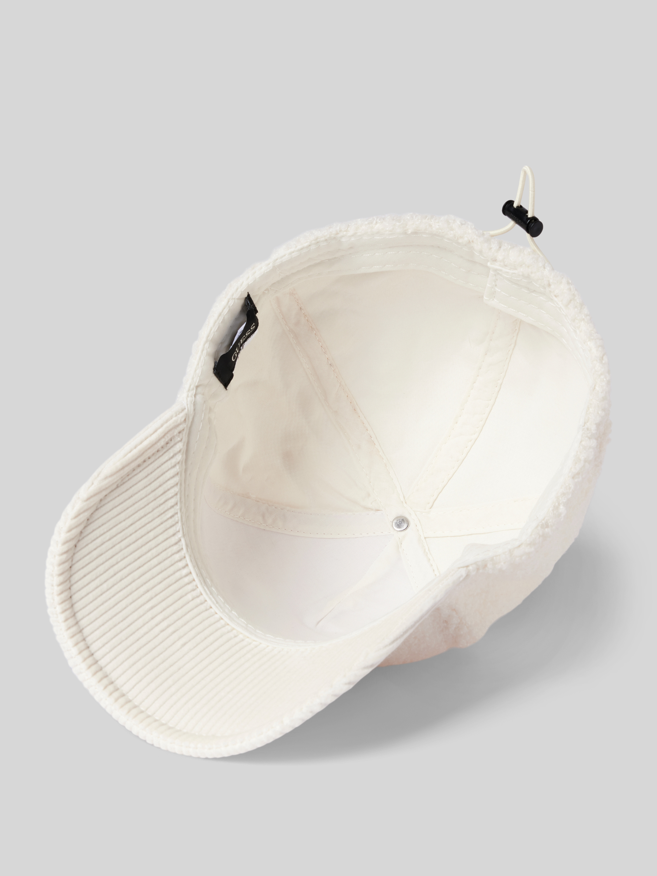 GUESS Basecap mit Teddyfell (offwhite) online kaufen