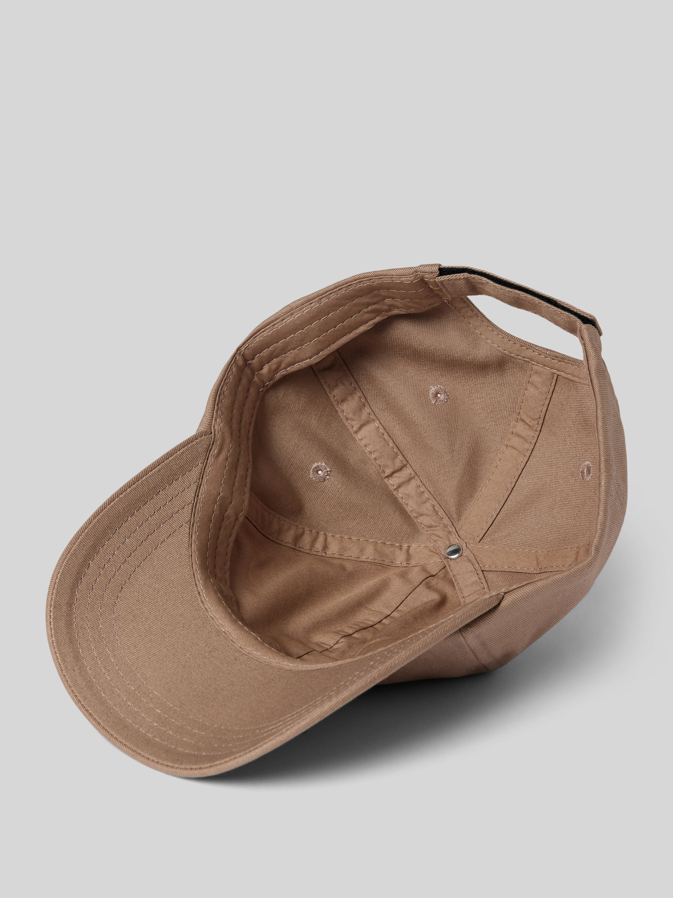 BOSS Cap mit Label-Patch Modell 'Derrel' (sand) online kaufen