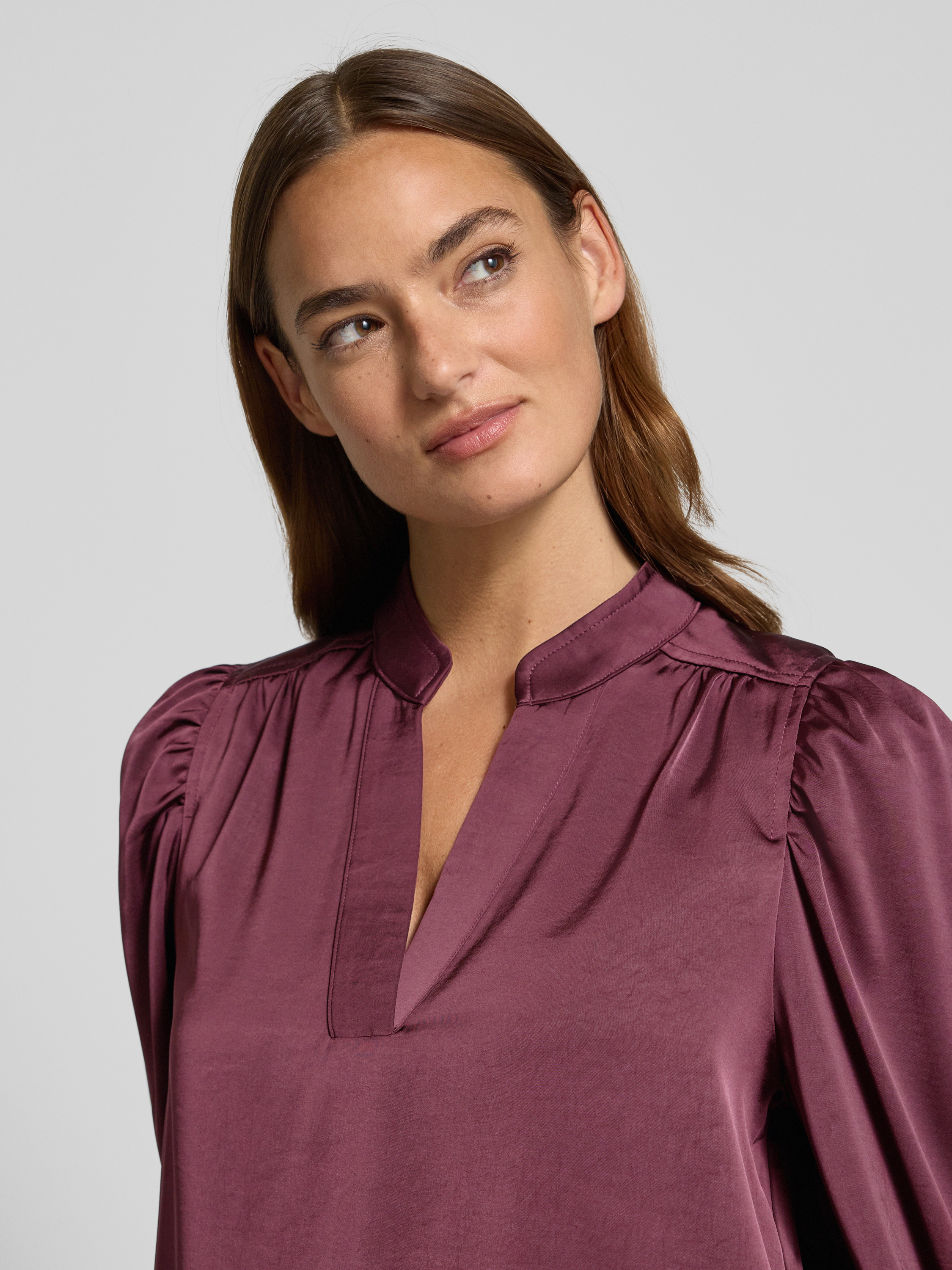 Neo Noir Blouseshirt met V-hals, model 'Rosslyn' in bordeaux online ...