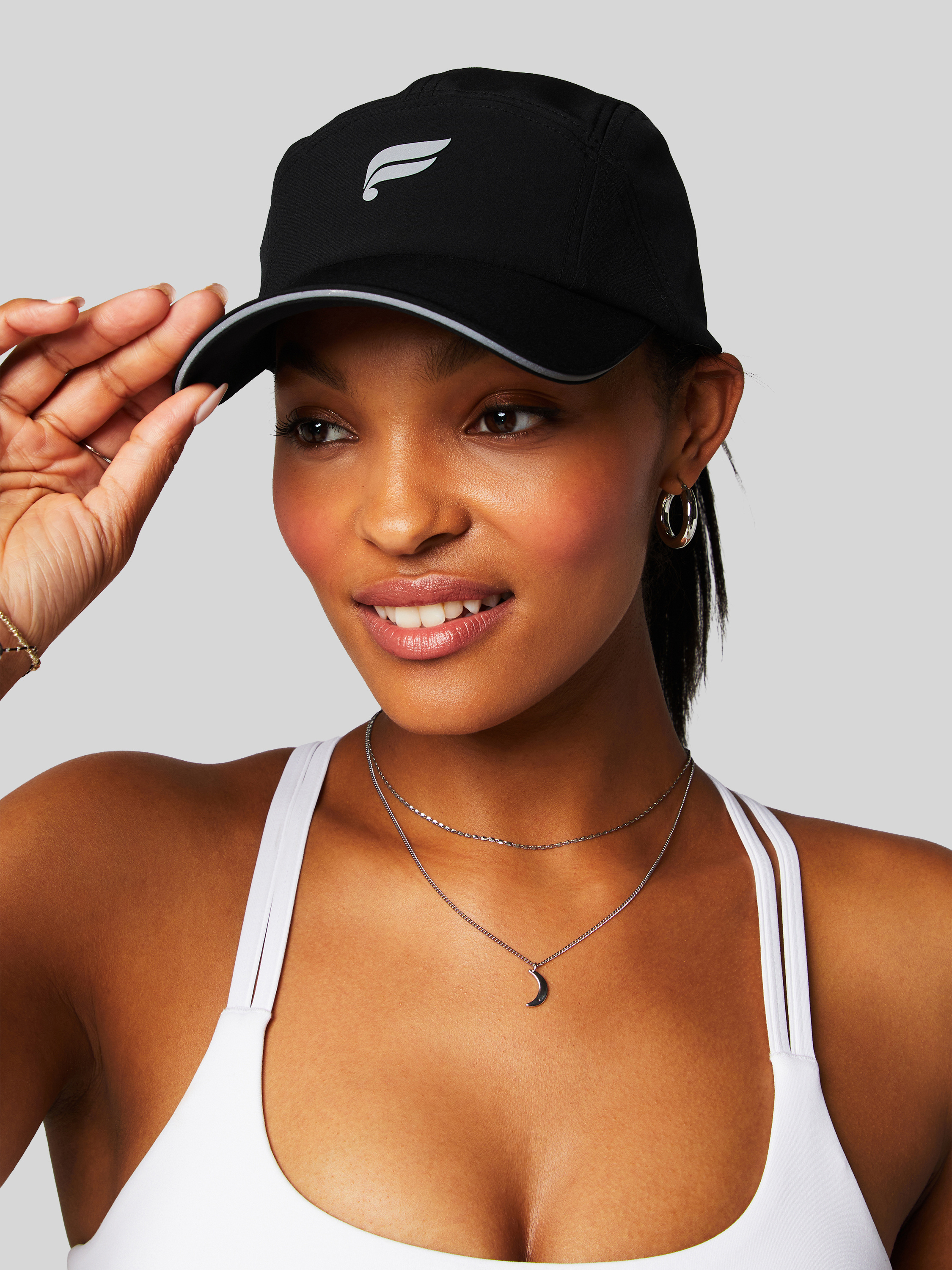 Fabletics Base Cap mit Logo-Stitching Modell 'The Fundamental Ponytail ...