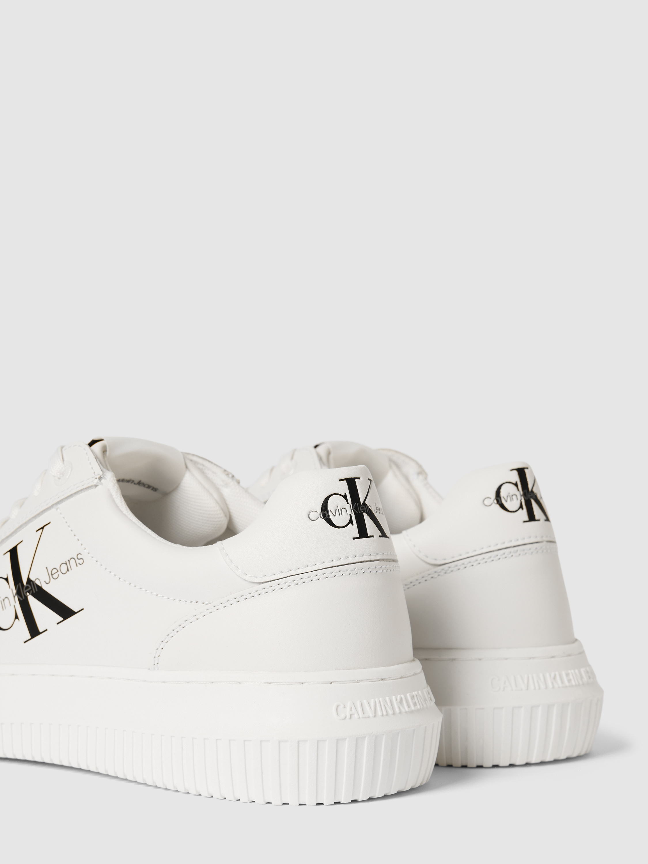 Calvin Klein Jeans Sneaker mit Logo-Print Modell 'CHUNKY' (weiss ...
