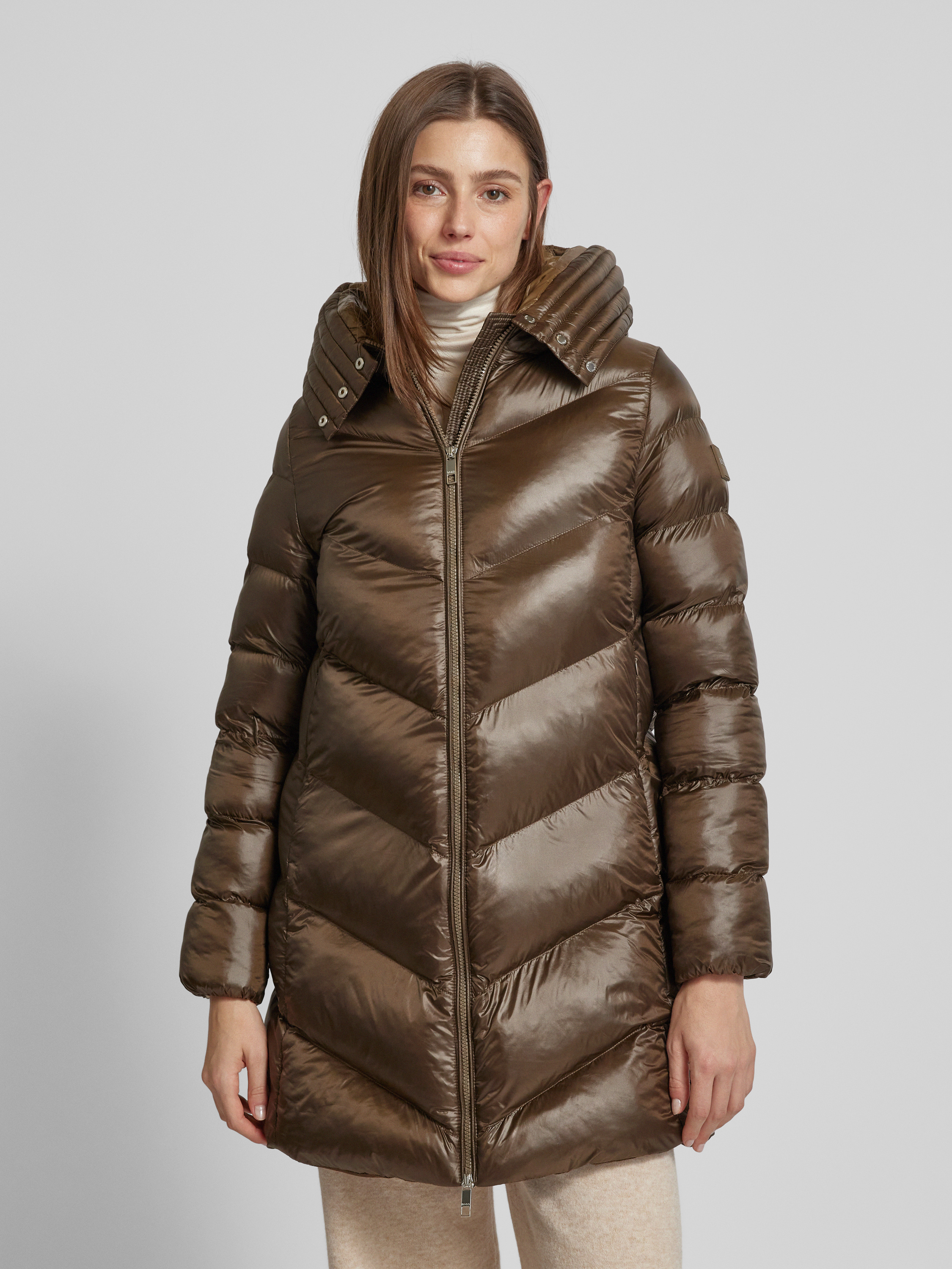 BOSS Steppmantel mit Kapuze Modell 'Petrana' (oliv) online kaufen