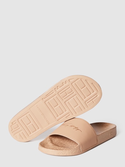 Tommy Hilfiger Slides mit Allover Logo Muster beige online kaufen