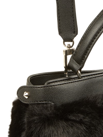 Guess Handtasche aus Kunstfell Modell 'Gwen' (black) online kaufen Guess Handtasche aus Kunstfell Modell 'Gwen' (black) online kaufen