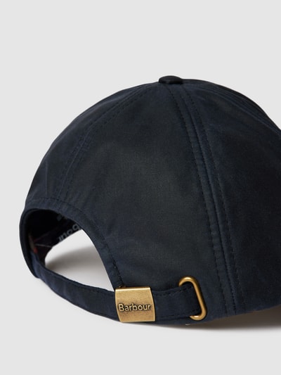 Barbour Pet met labelstitching in marineblauw online kopen | P&C