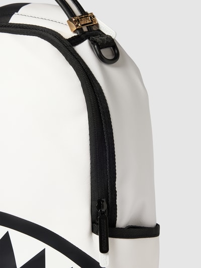 Sprayground Rucksack mit Motiv-Print Modell 'SHARK' (weiss) online kaufen