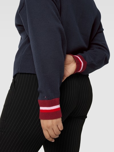 Tommy Hilfiger Curve Plus Size Cardigan Met Streepmotief Model