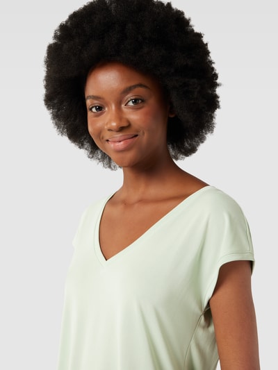 Vero Moda T-shirt met V-hals, model 'FILLI' in rietgroen online kopen | P&C