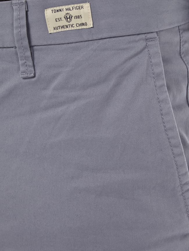 Tommy hilfiger authentic chino store