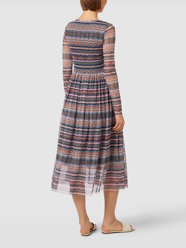 Rich & Royal Midi-jurk met all-over motief in zwart online kopen | P&C