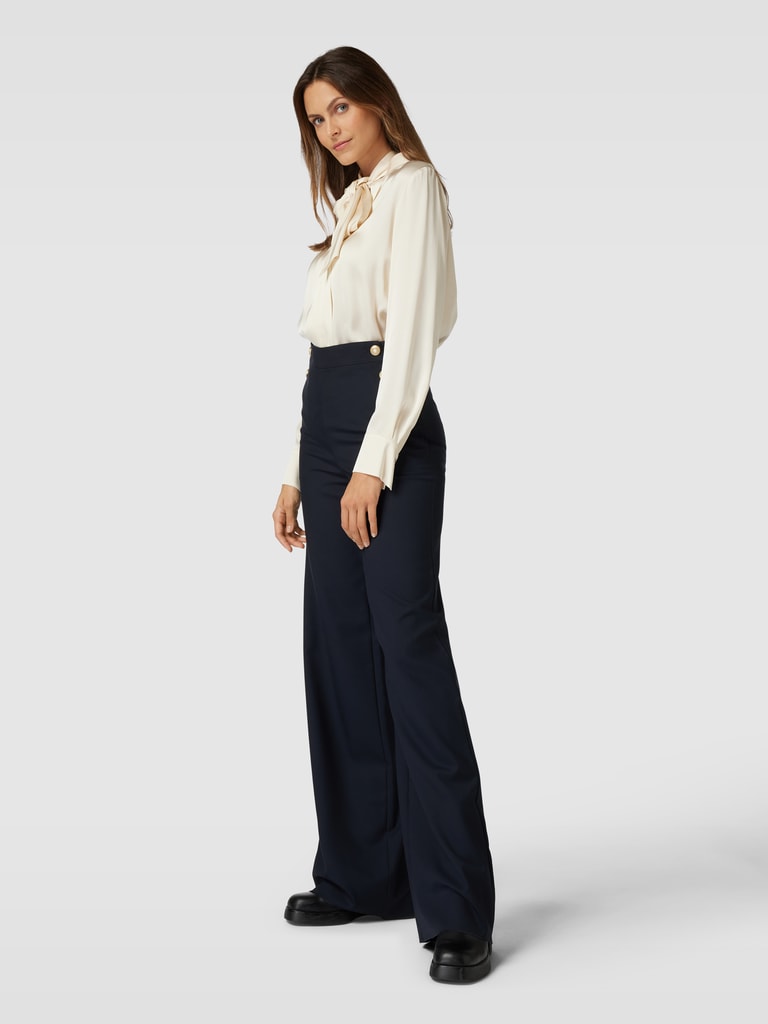Max Mara Studio Bootcut broek met sierknopen, model 'CAMMEO' in ...