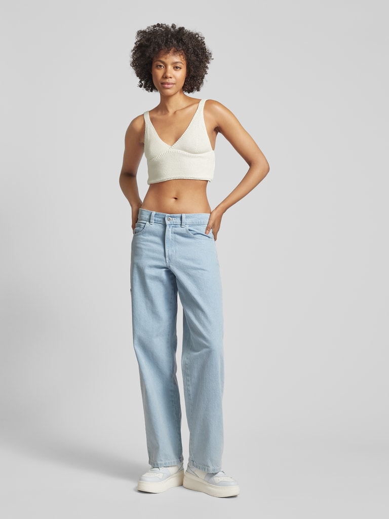 Only Korte top met afgeronde V-hals, model 'RUBY LIFE' in offwhite ...