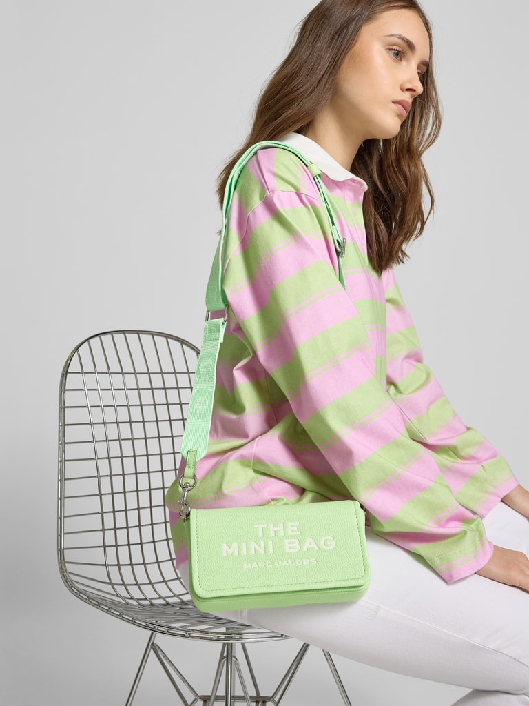 Marc Jacobs Crossbody Bag mit Label-Detail (mint) online kaufen