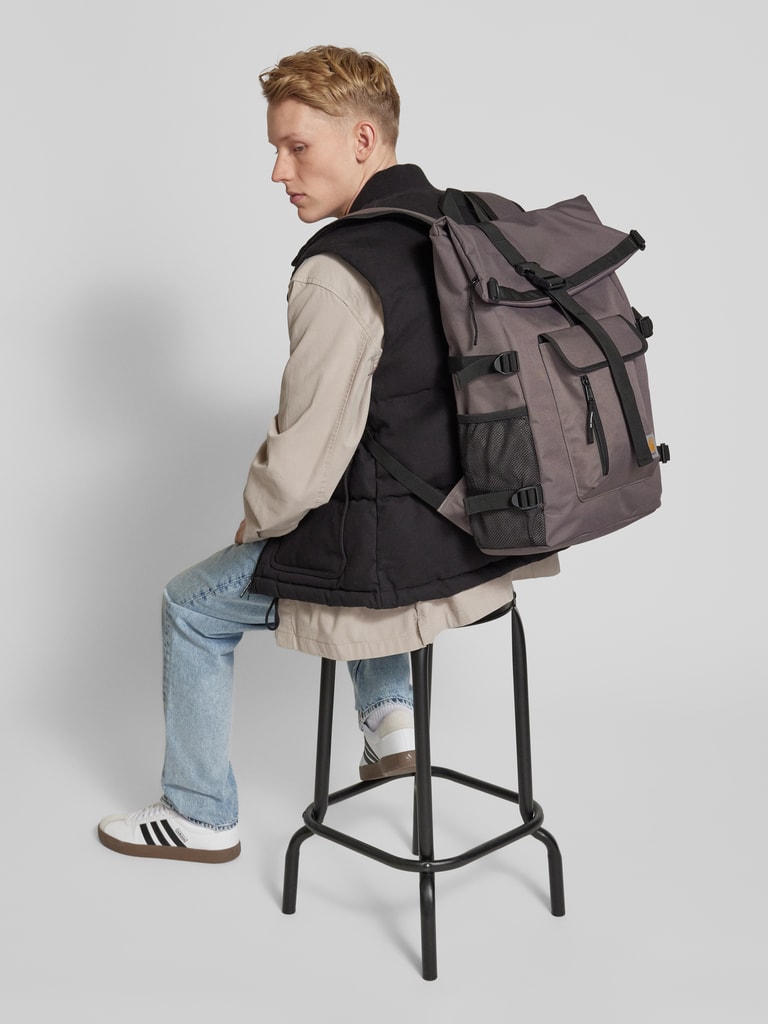 Kup online Carhartt Work In Progress Plecak z naszywką z logo model ...