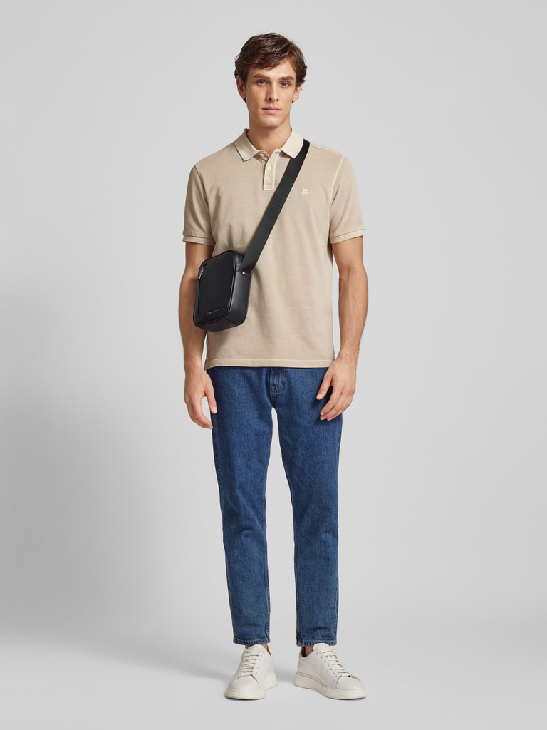 Tommy Hilfiger Umhängetasche mit Label-Detail (black) online kaufen