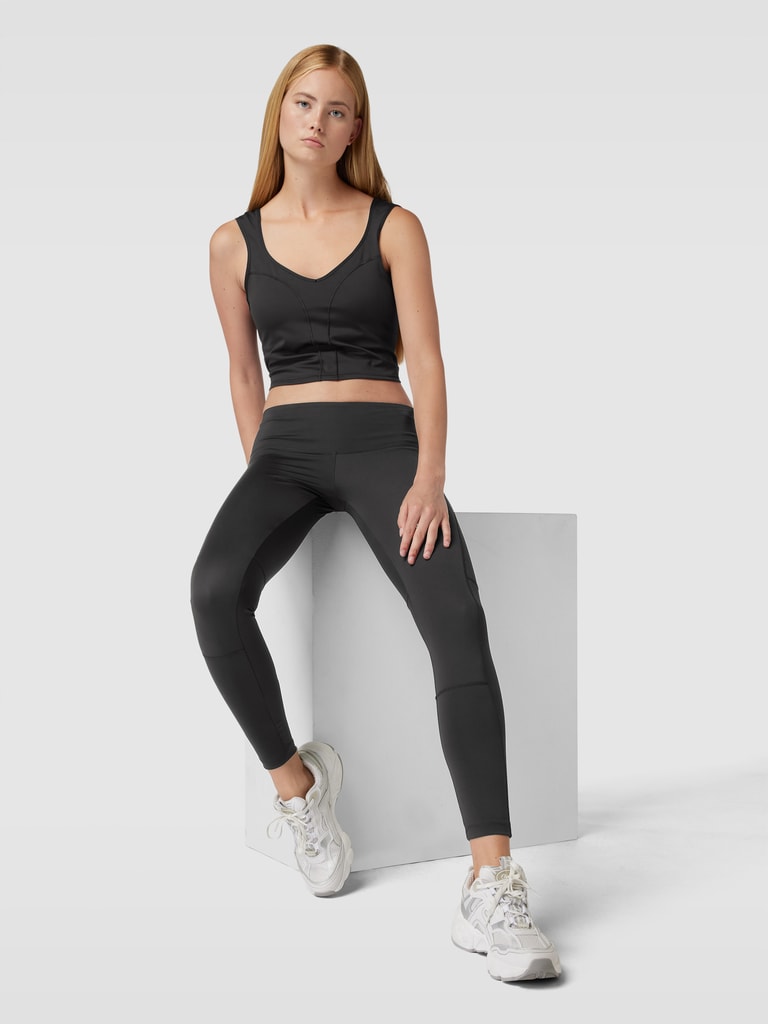 PUMA PERFORMANCE Crop Top mit Ziernähten Modell 'EVERSCULPT' (black ...