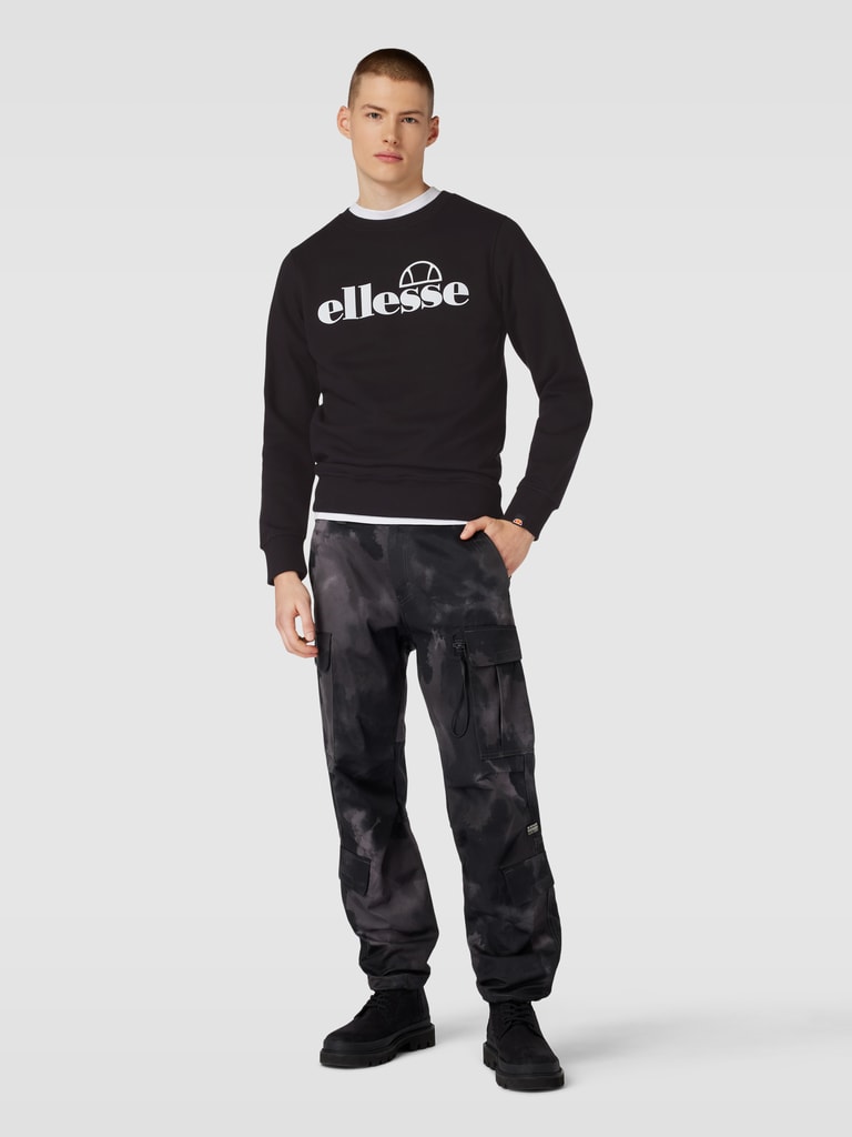 Ellesse Sweatshirt mit Label-Print Modell 'Bootia' (black) online kaufen