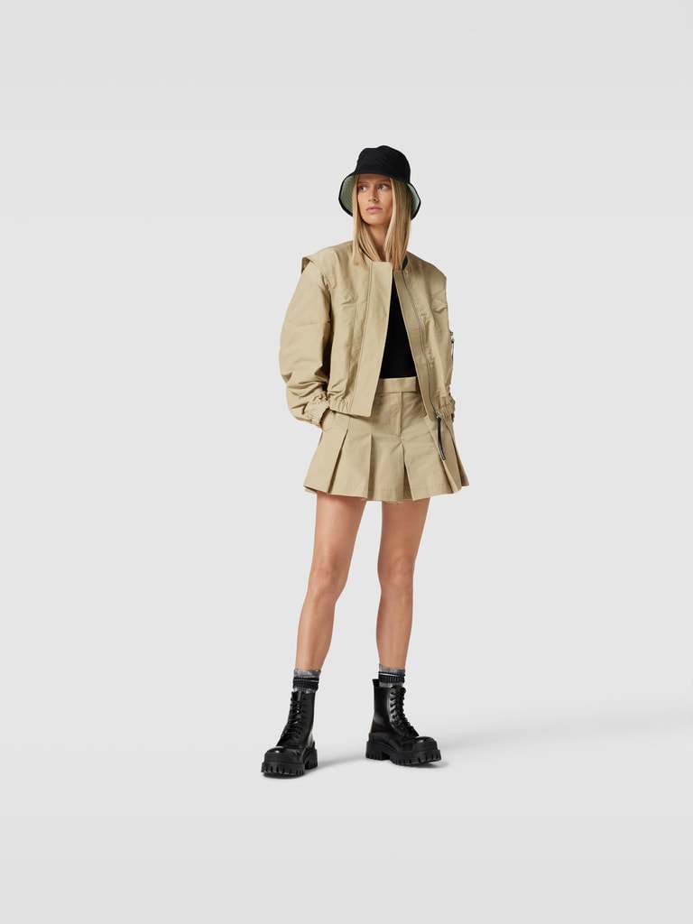 Helmut Lang Shorts mit Eingrifftaschen (khaki) online kaufen
