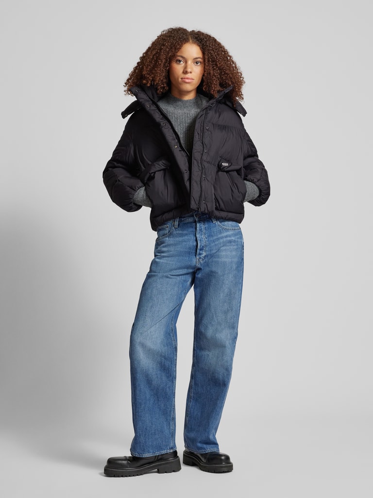 Kup online Levi's® Kurtka puchowa z kapturem (czarny)