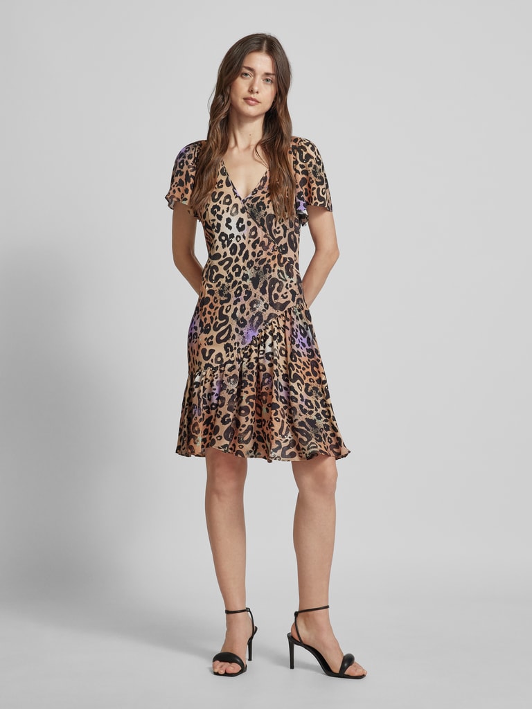 Kup online HUGO Sukienka o długości do kolan ze zwierzęcym nadrukiem ...