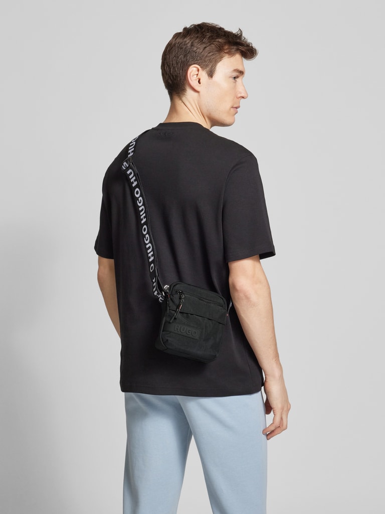 Kup online HUGO Torba na ramię z naszywką z logo model ‘Colyns’ ()