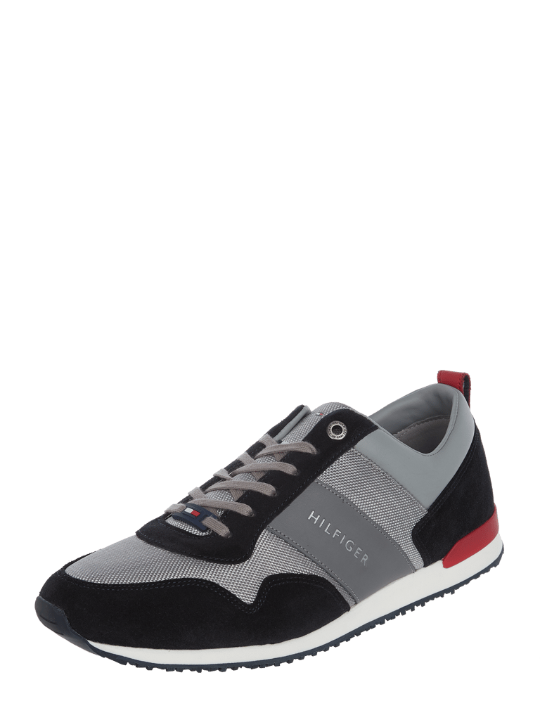 Tommy Hilfiger Sneaker aus Veloursleder und Textil (mittelgrau) online kaufen