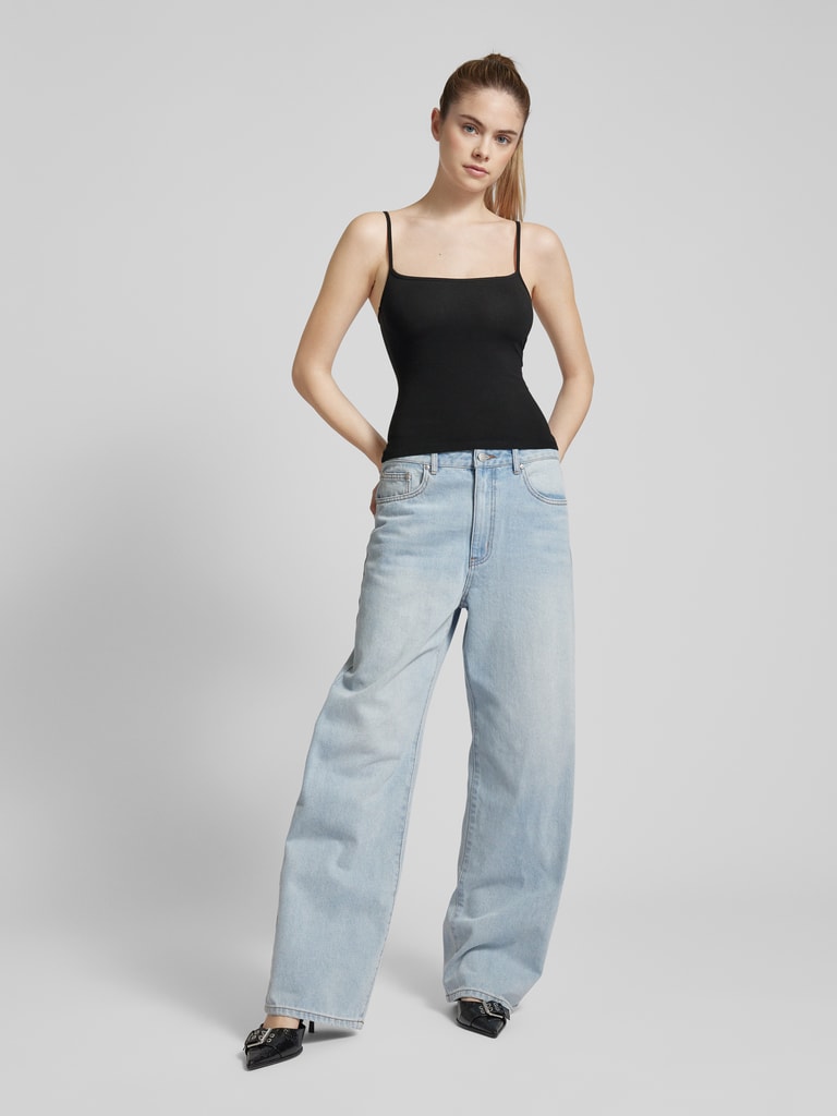 REVIEW Essentials Strap Top (black) online kaufen