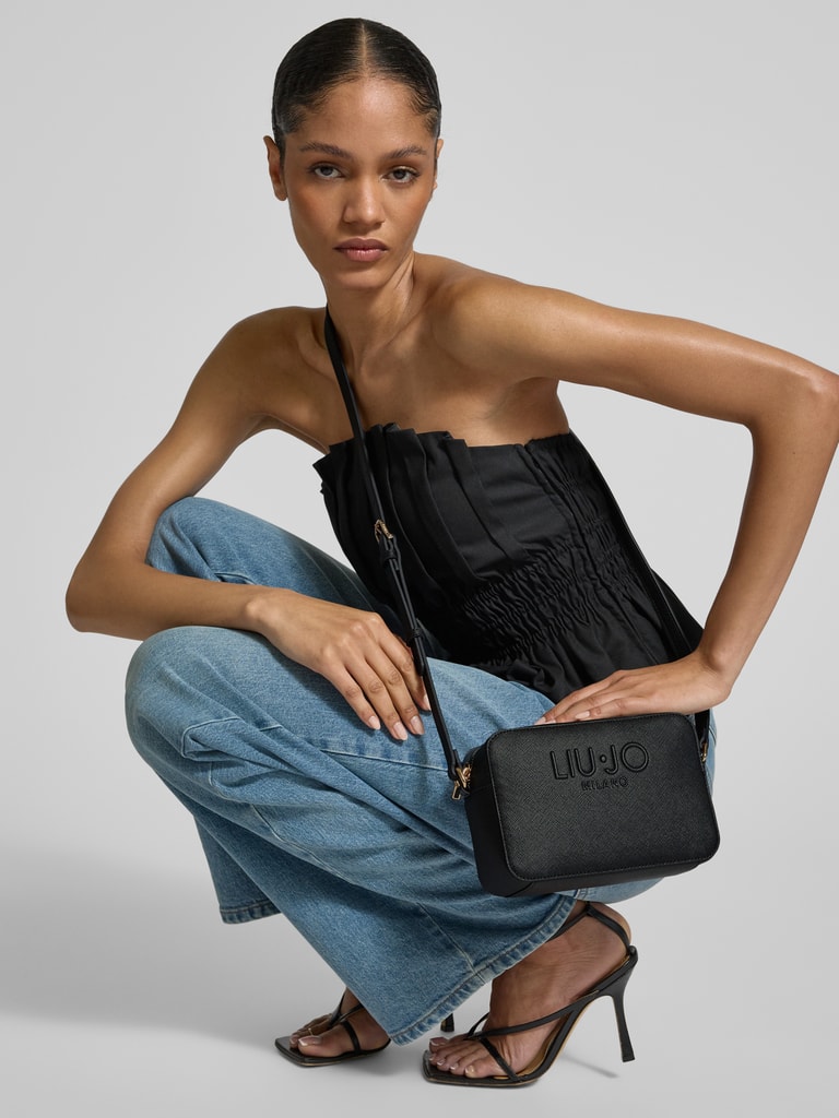 Liu Jo White Handtasche mit Strukturmuster Modell 'HALONA' (black) online kaufen