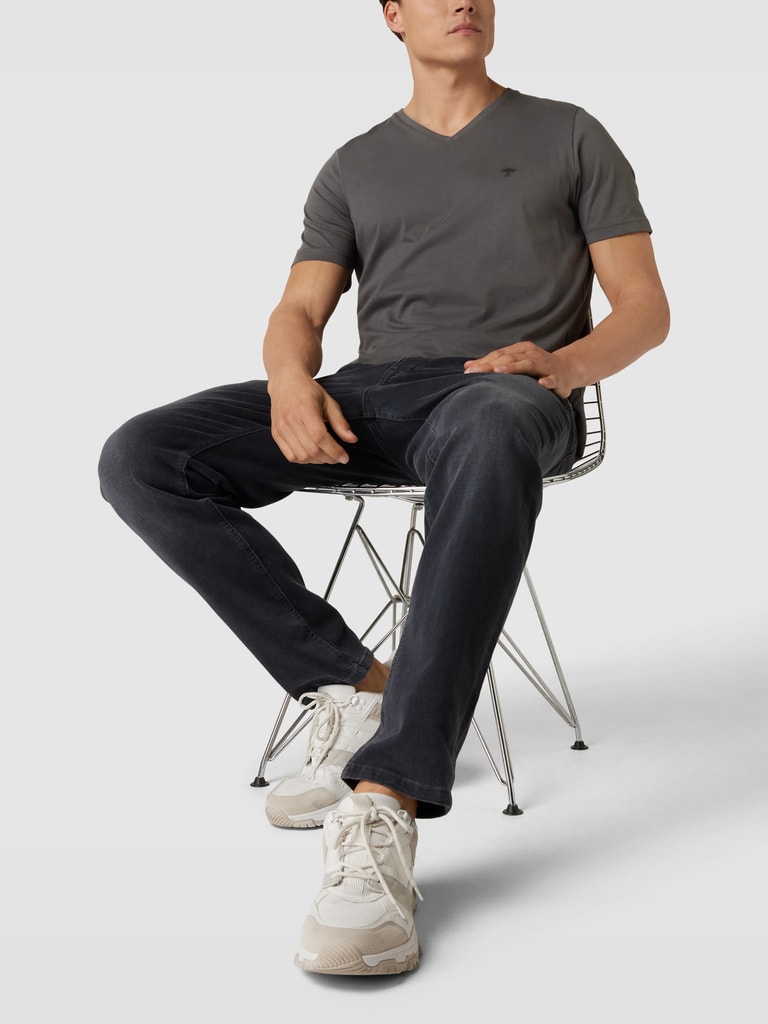 Fynch-Hatton T-Shirt mit Label-Detail (anthrazit) online kaufen