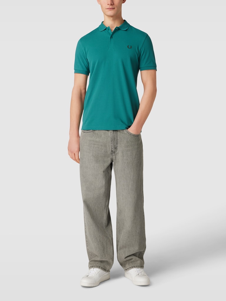 Fred Perry Poloshirt mit Logo-Stitching Modell 'PLAIN' (gruen) online ...