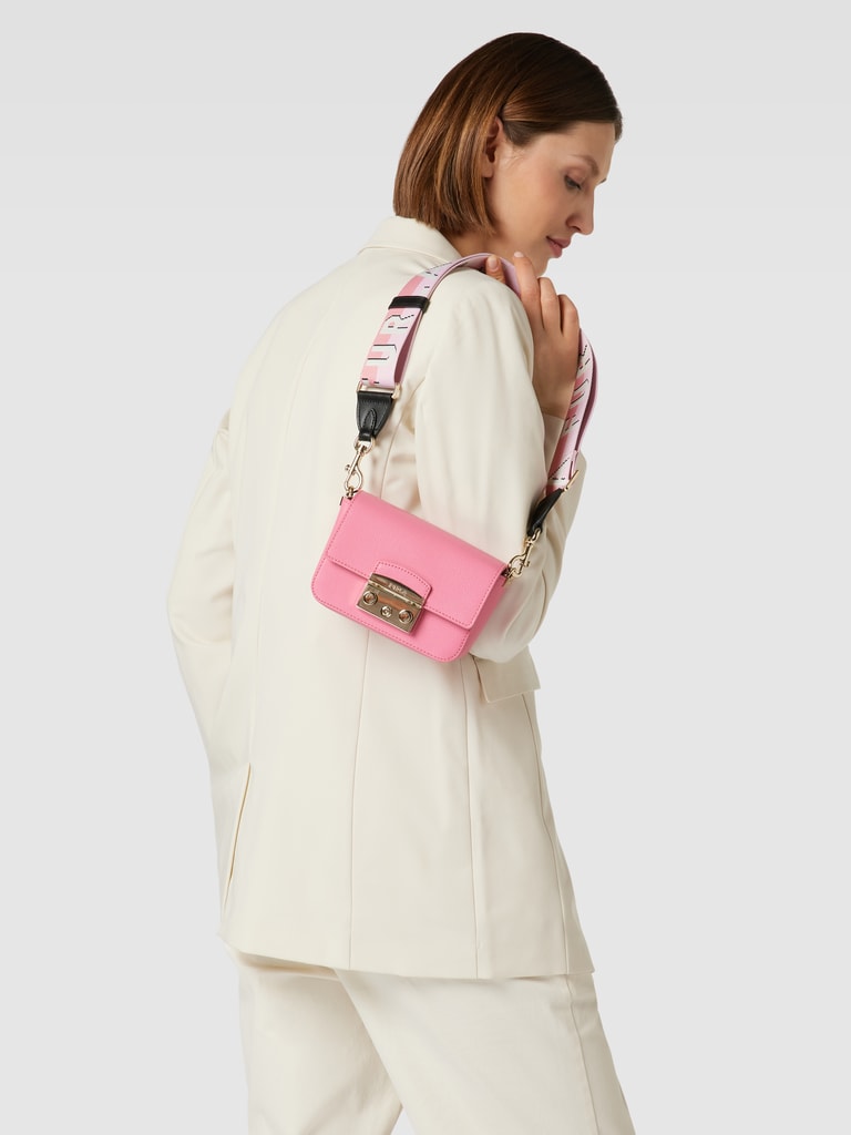 Kup online FURLA Torba na ramię z detalem z logo model ‘METROPOLIS’ (mocnoróżowy)