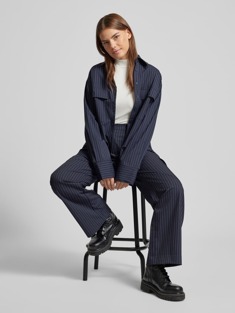 EDITED Wide Leg Stoffhose mit Cargotaschen Modell 'Eleanor' (marine ...