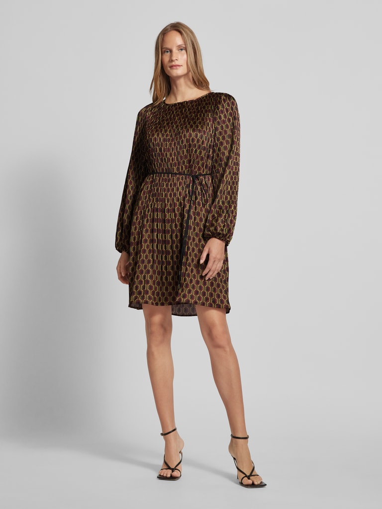 Kup online HUGO Sukienka o długości do kolan z wiązanym paskiem model ...