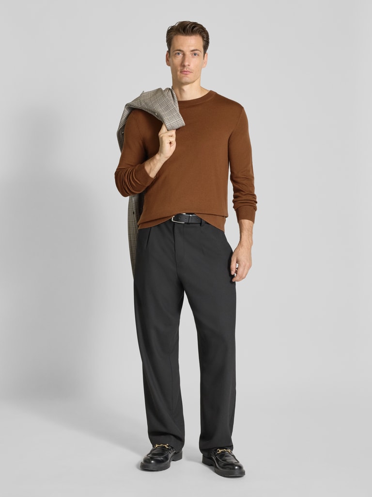 Kup online SELECTED HOMME Sweter o kroju regular fit z czystej wełny ...