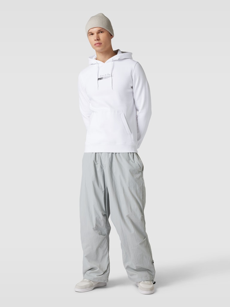 Mister Tee Hoodie mit Känguru-Tasche (weiss) online kaufen