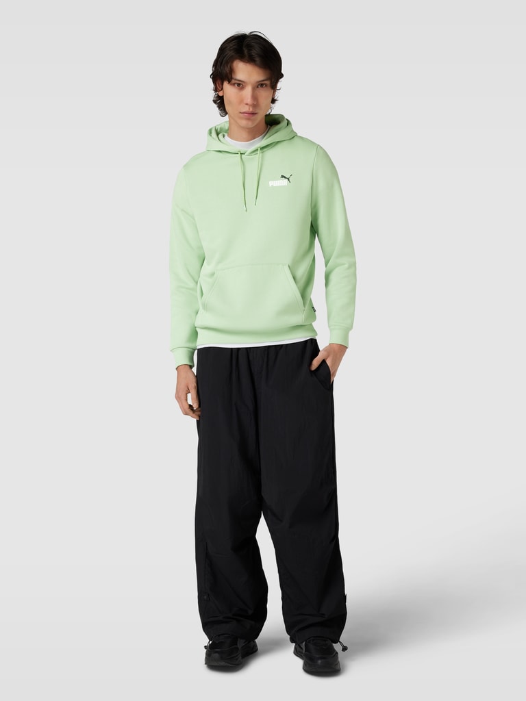 Kup online PUMA PERFORMANCE Bluza z kapturem z nadrukiem z logo (limonkowy)