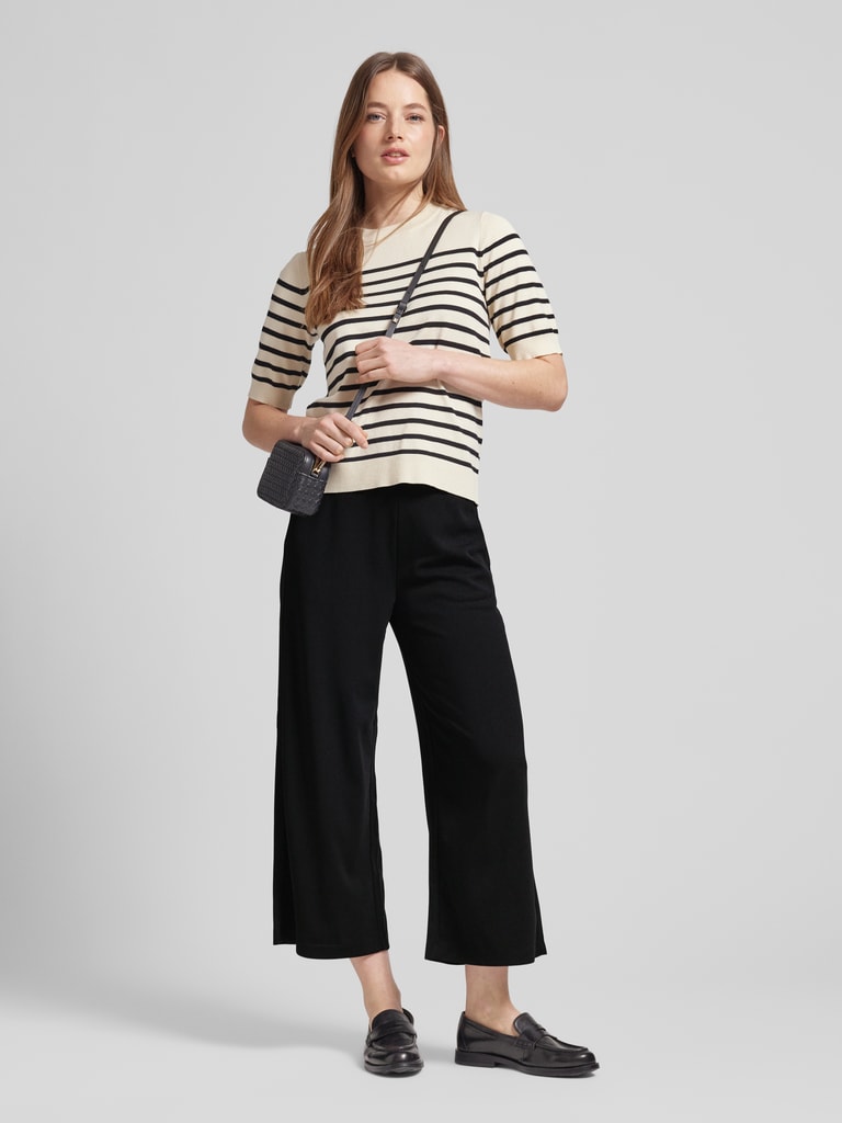 Soyaconcept Stoffen broek met verkorte pasvorm, model 'Siham' in zwart ...