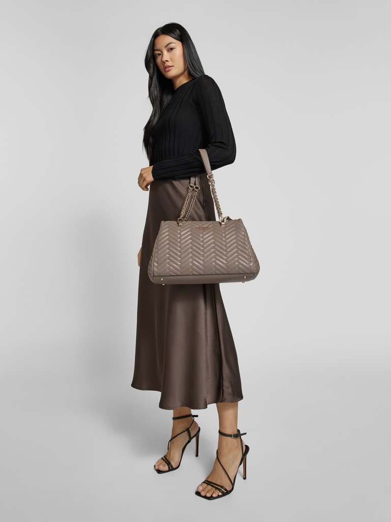 Guess Handtasche mit Label-Applikation Modell 'ANNING' (taupe) online ...